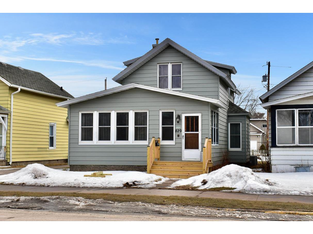 829 W 5th Street, Winona, MN, 55987 | MLS: 6159342 | Edina Realty