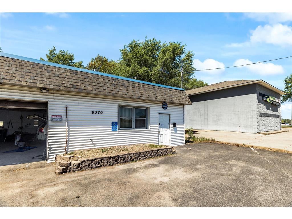 8370 Pierce Street NE, Spring Lake Park, MN, 55432 | MLS: 6689647 ...