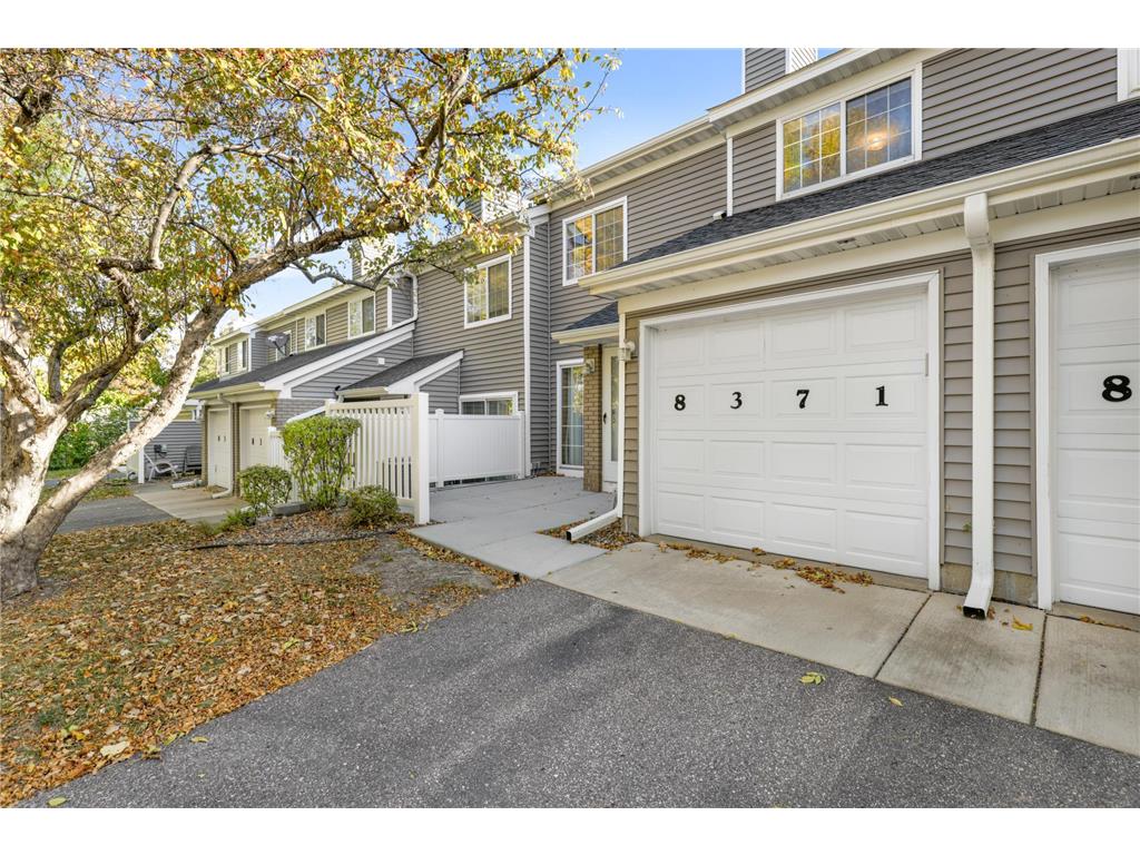 8371 Corcoran Circle, Inver Grove Heights, MN, 55076 | MLS: 6633136 ...