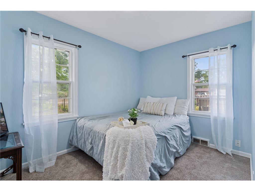 840 7th Avenue S, South Saint Paul, MN, 55075 | MLS: 6725089 | Edina Realty