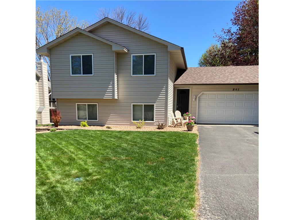 841 Curry Trail, Eagan, MN, 55123 | MLS: 6700782 | Edina Realty