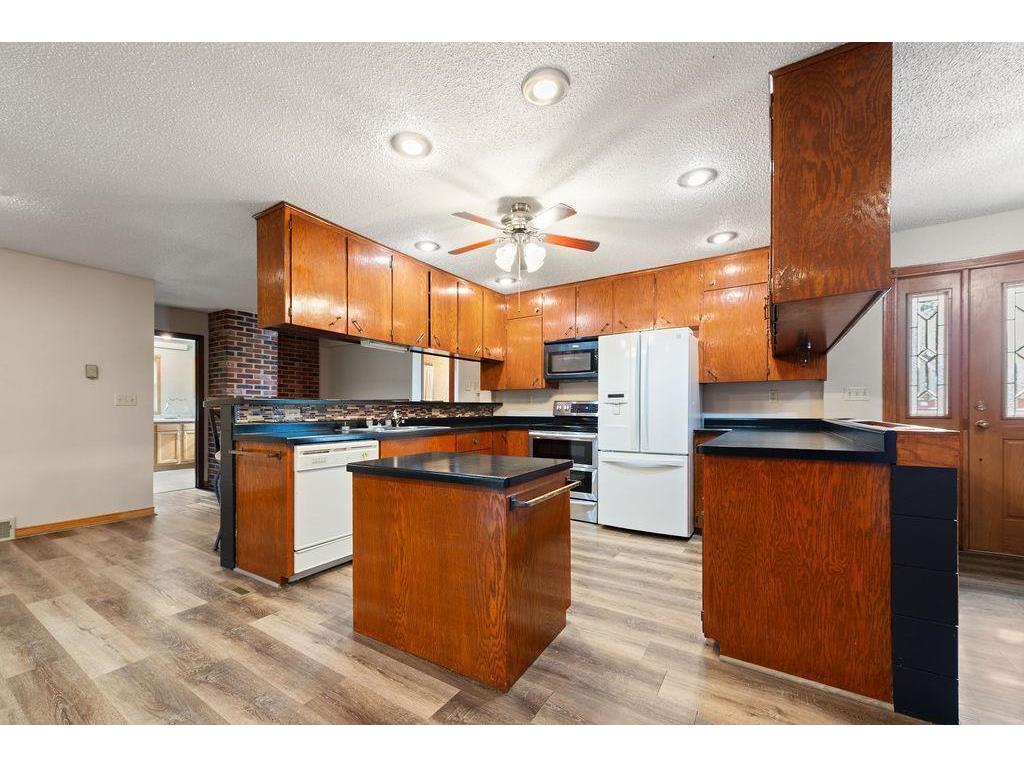 8462 355th Avenue, Pierz, MN, 56364 | MLS: 6770312 | Edina Realty