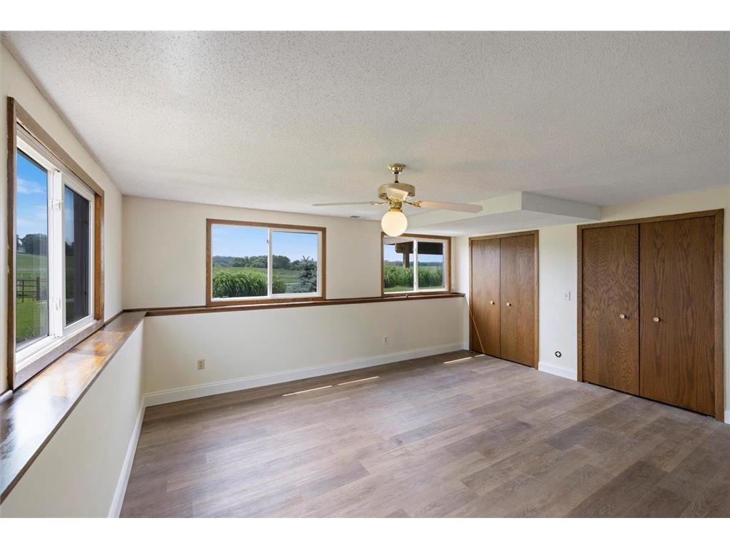 8555 175th Street E, Credit River, MN, 55372 | MLS: 6617318 | Edina Realty