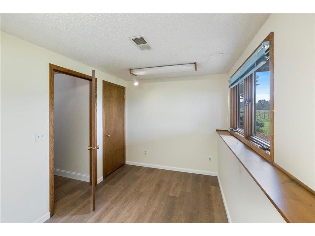 8555 175th Street E, Credit River, MN, 55372 | MLS: 6617318 | Edina Realty