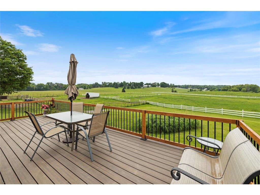 8555 175th Street E, Credit River, MN, 55372 | MLS: 6617318 | Edina Realty