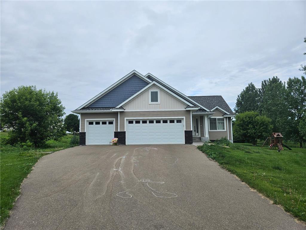 856 162nd Street, Hammond, WI, 54015 | MLS: 6655442 | Edina Realty