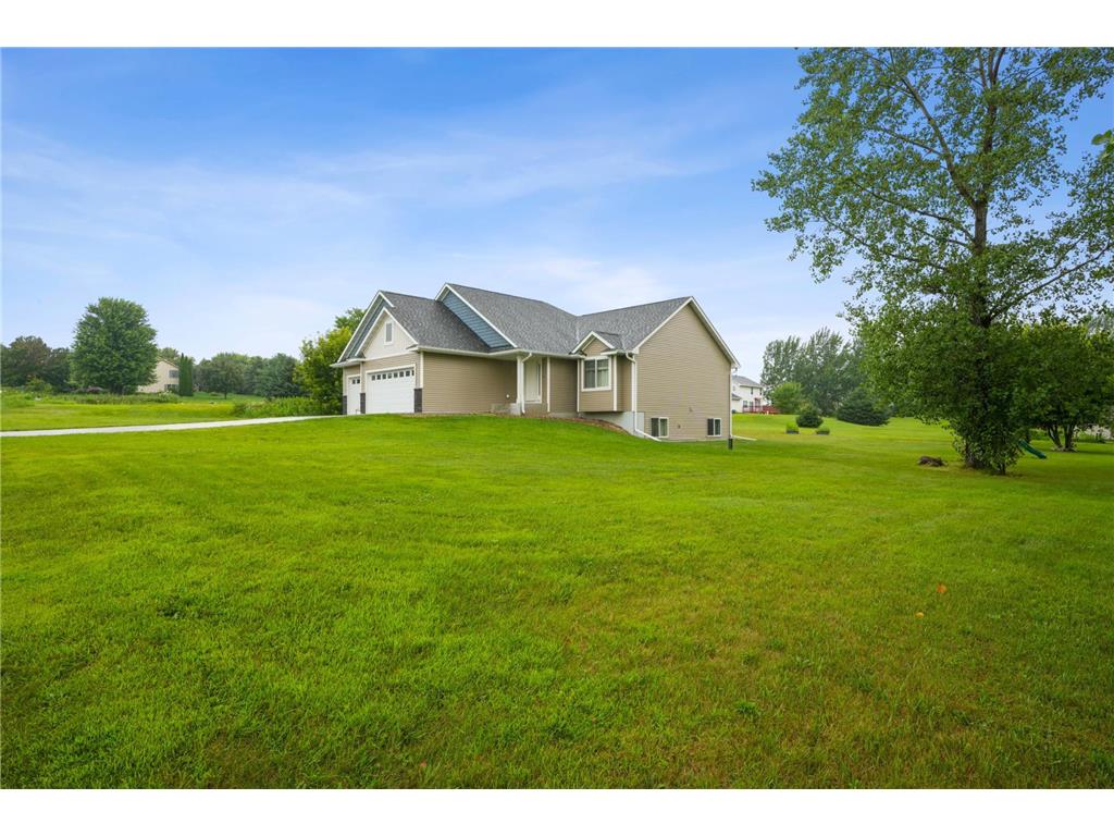 856 162nd Street, Hammond, WI, 54015 | MLS: 6744658 | Edina Realty