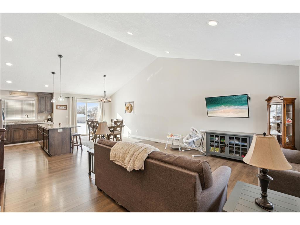 856 162nd Street, Hammond, WI, 54015 | MLS: 6744658 | Edina Realty