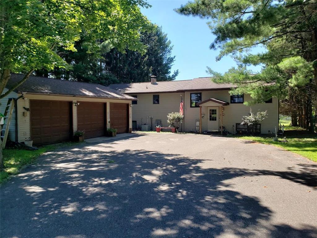 857 15 15 1/4 Avenue, Clinton Twp, WI, 54805 | MLS: 6244776 | Edina Realty