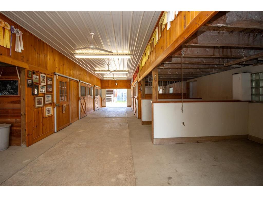 8610 County Road 10, Waconia, MN, 55387 | MLS: 6517797 | Edina Realty