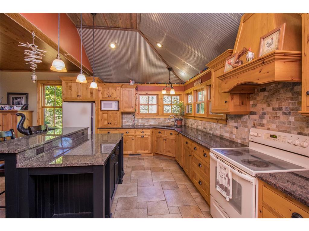 8610 County Road 10, Waconia, MN, 55387 | MLS: 6517797 | Edina Realty