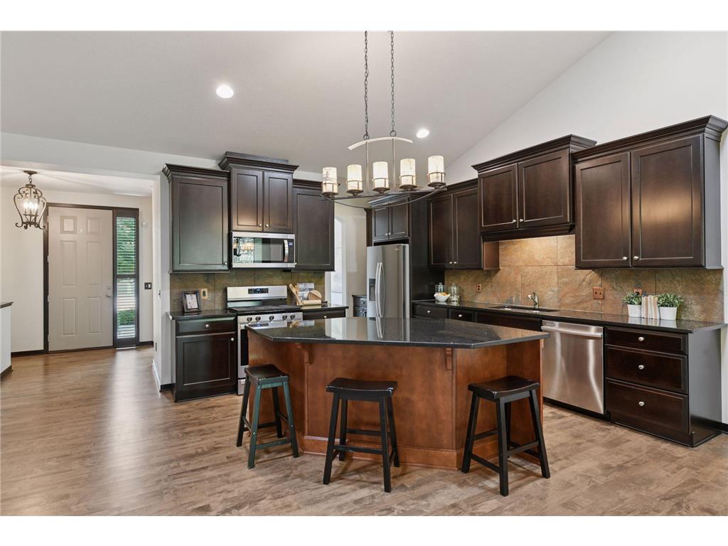 8627 Lake Riley Drive, Chanhassen, MN, 55317 | MLS: 6761704 | Edina Realty