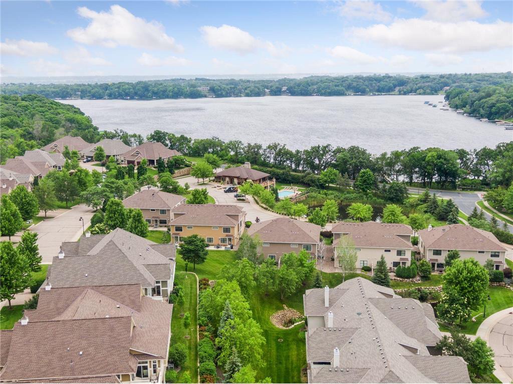 8652 Lake Riley Drive, Chanhassen, MN, 55317 | MLS: 6551782 | Edina Realty