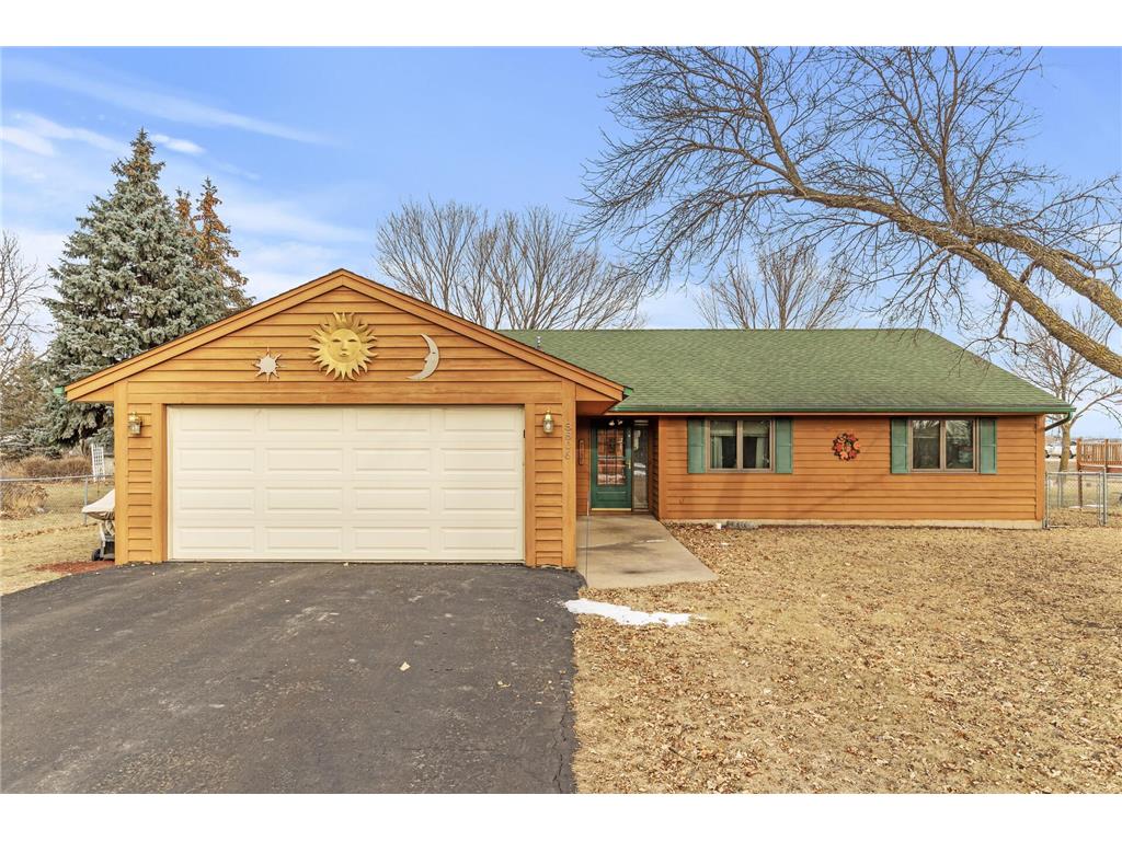 8806 Trista Lane, Saint Bonifacius, MN, 55375 | MLS: 6643336 | Edina Realty