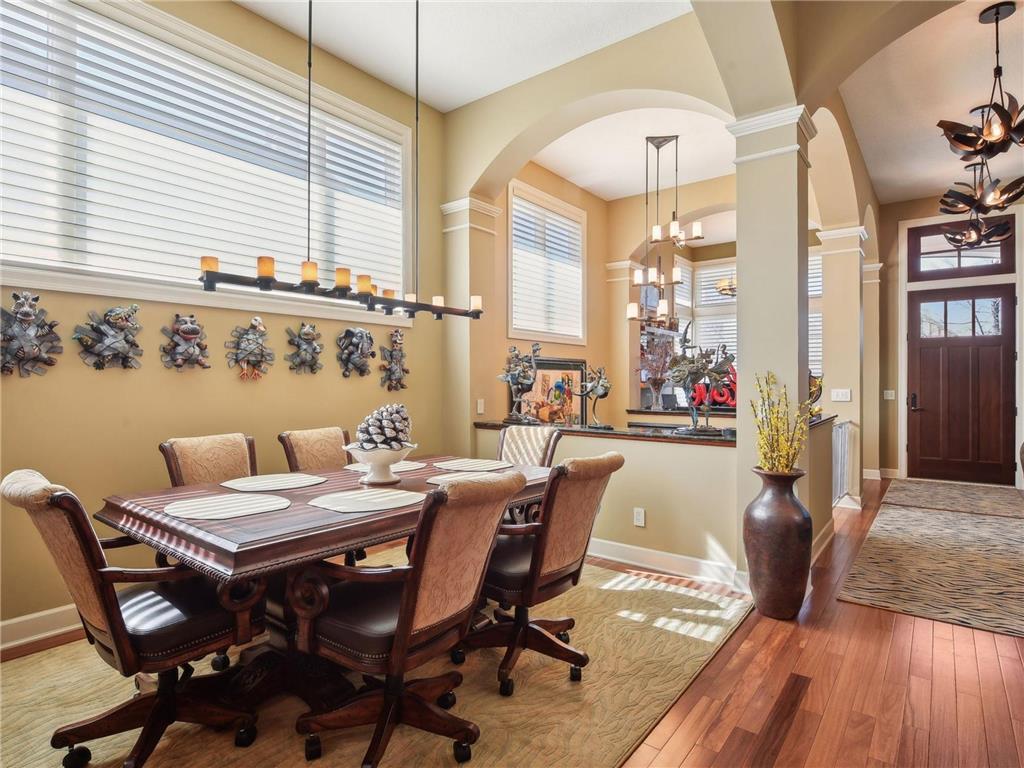 8807 Lake Riley Drive, Chanhassen, MN, 55317 | MLS: 6500396 | Edina Realty
