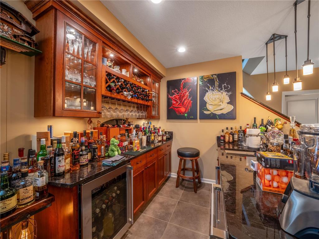 8807 Lake Riley Drive, Chanhassen, MN, 55317 | MLS: 6500396 | Edina Realty