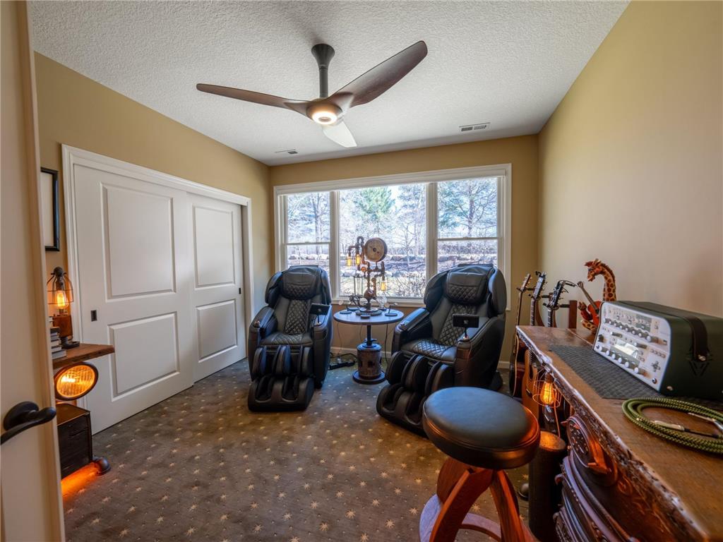 8807 Lake Riley Drive, Chanhassen, MN, 55317 | MLS: 6500396 | Edina Realty