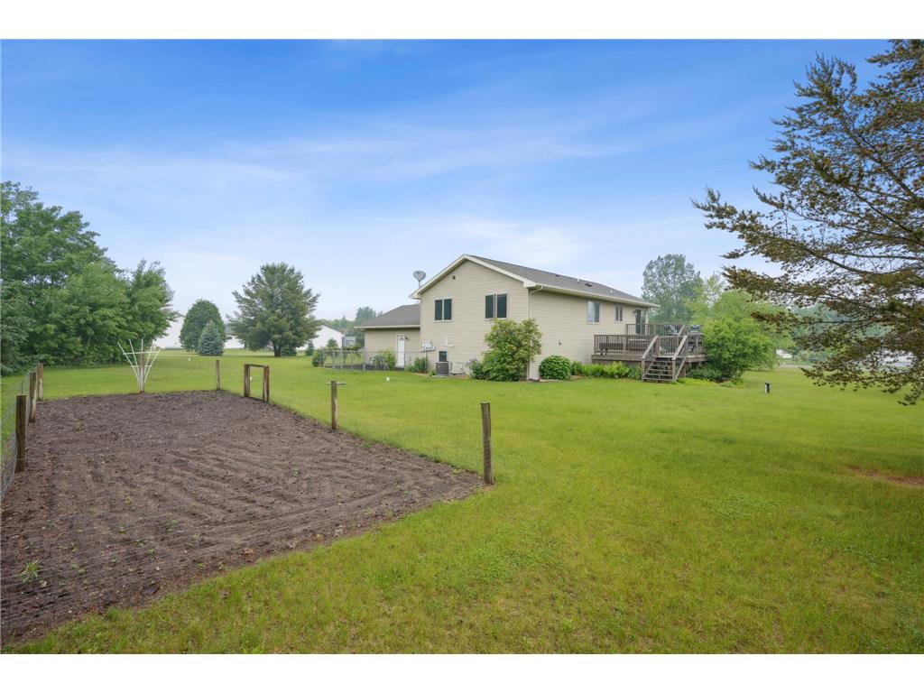 881 217th Street, Osceola, WI, 54020 | MLS: 6731891 | Edina Realty