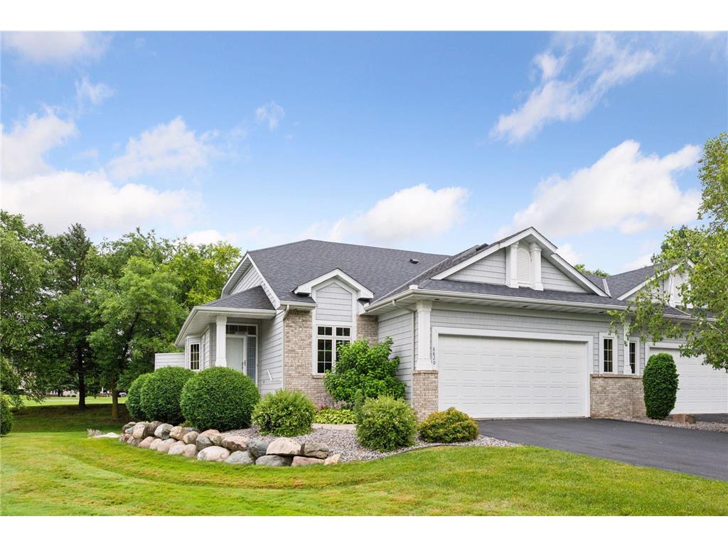 8820 Pointe Vista Drive, Victoria, MN, 55386 | MLS: 6740306 | Edina Realty