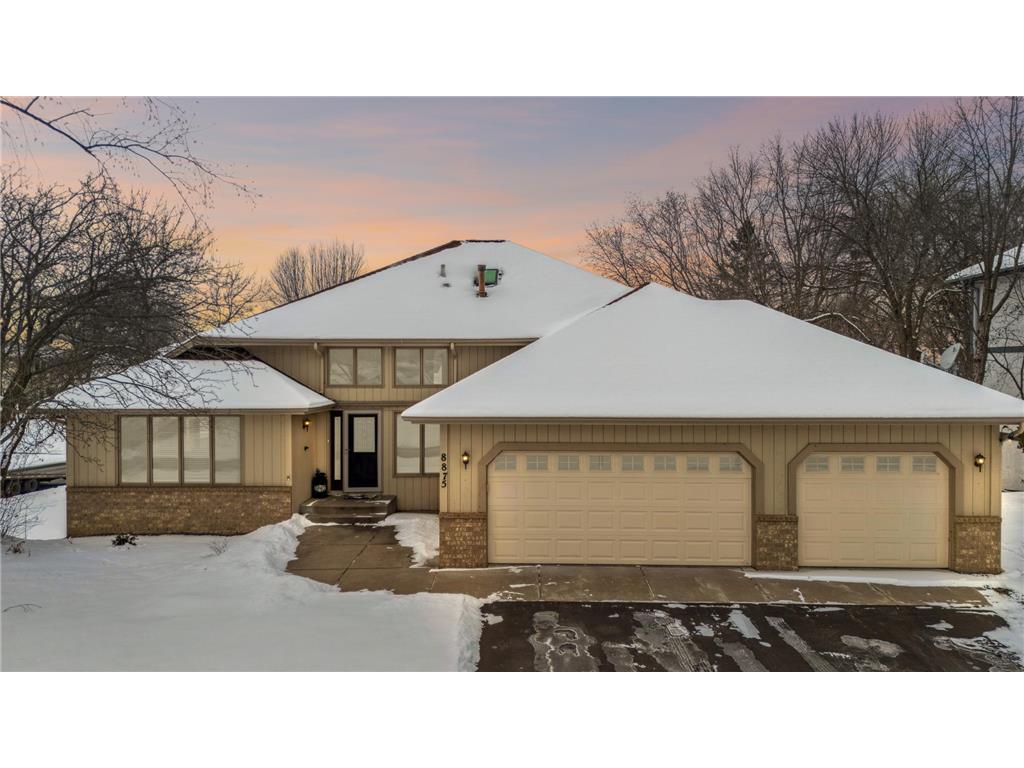 8875 Dallas Lane N, Maple Grove, MN, 55369 | MLS: 6660018 | Edina Realty