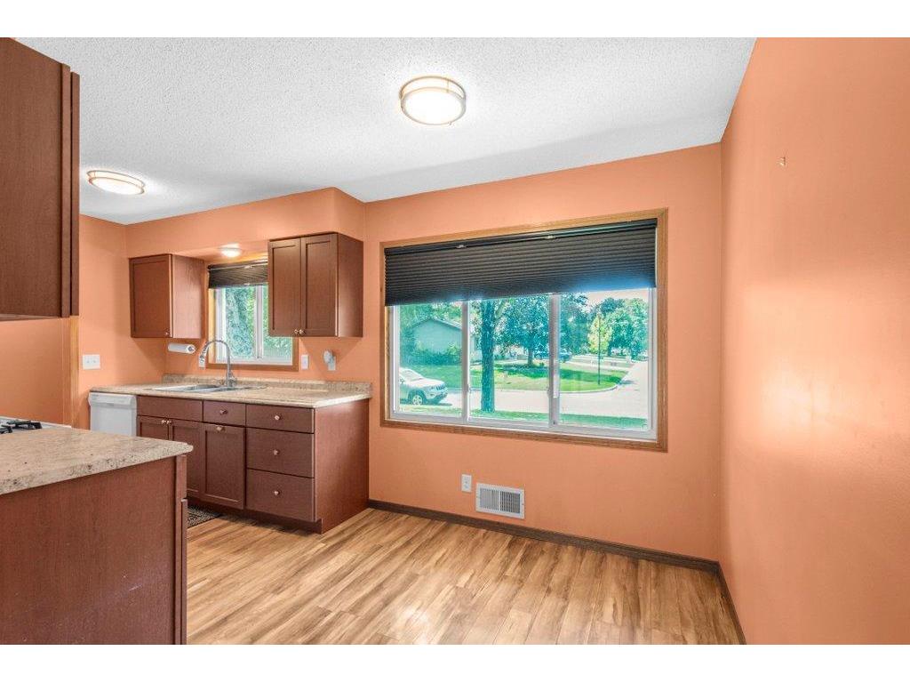 8921 Janero Avenue S, Cottage Grove, MN, 55016 | MLS: 6575942 | Edina ...