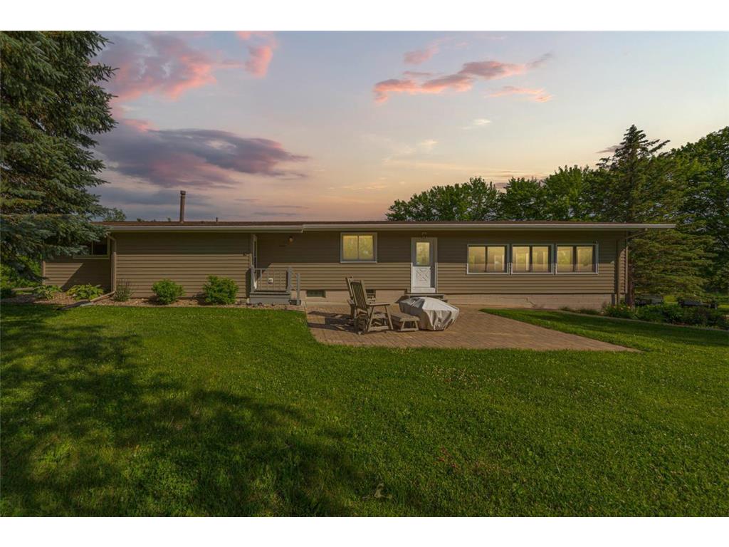 8992 Shields Lake Path, Faribault, MN, 55021 | MLS: 6745093 | Edina Realty