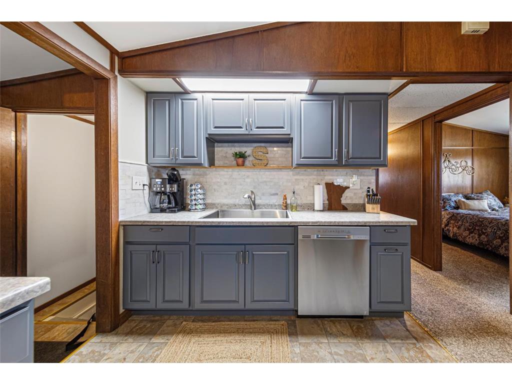 8992 Shields Lake Path, Faribault, MN, 55021 | MLS: 6745093 | Edina Realty