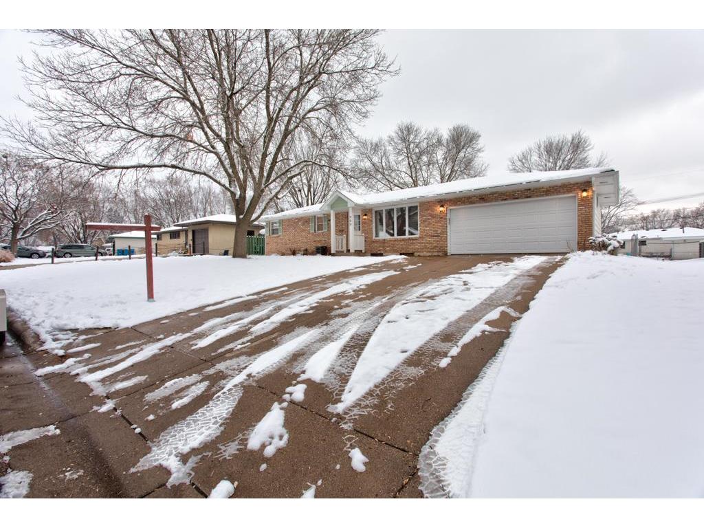 900 Overton Drive NE, Fridley, MN, 55432 | MLS: 6311584 | Edina Realty