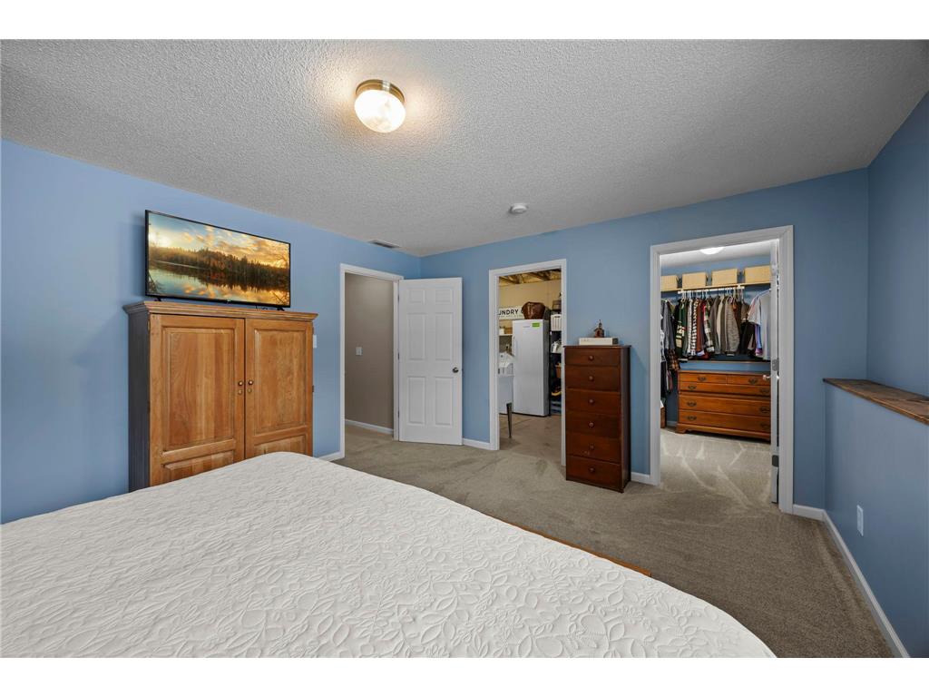 9036 Golden Pond Lane N, Monticello, MN, 55362 | MLS: 7005633 | Edina ...