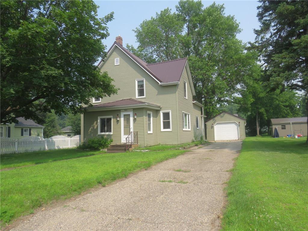 904 12th Street N, Benson, MN, 56215 | MLS: 6753918 | Edina Realty