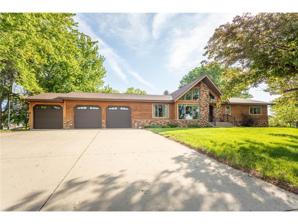 905 Park Street, Brooten, MN, 56316 | MLS: 6727495 | Edina Realty