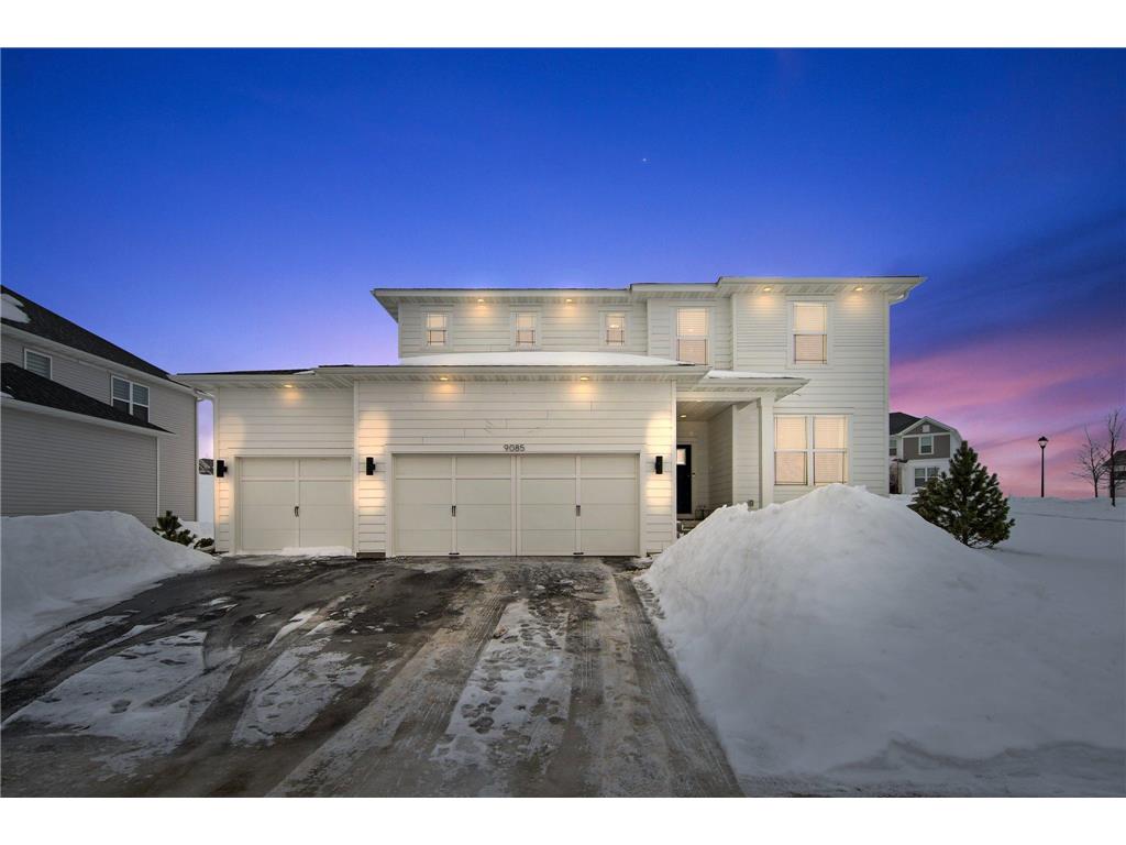 9085 Meadows Drive, Victoria, MN, 55386 | MLS: 6337227 | Edina Realty