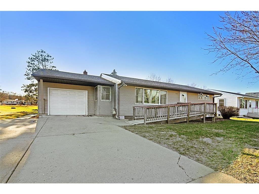 910 Ash Street S, Sauk Centre, MN, 56378 | MLS: 6702991 | Edina Realty