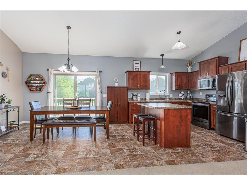 910 Link Drive SE, Pine City, MN, 55063 | MLS: 6655272 | Edina Realty