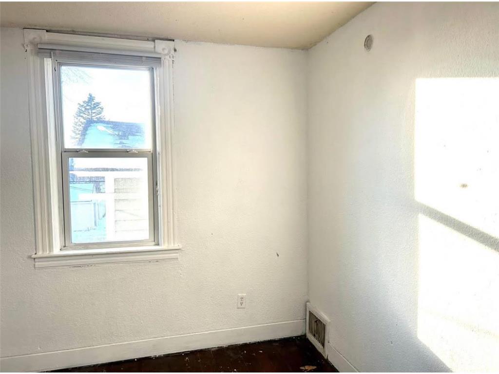 913 8th Avenue S, Saint Cloud, MN, 56301 | MLS: 6770688 | Edina Realty