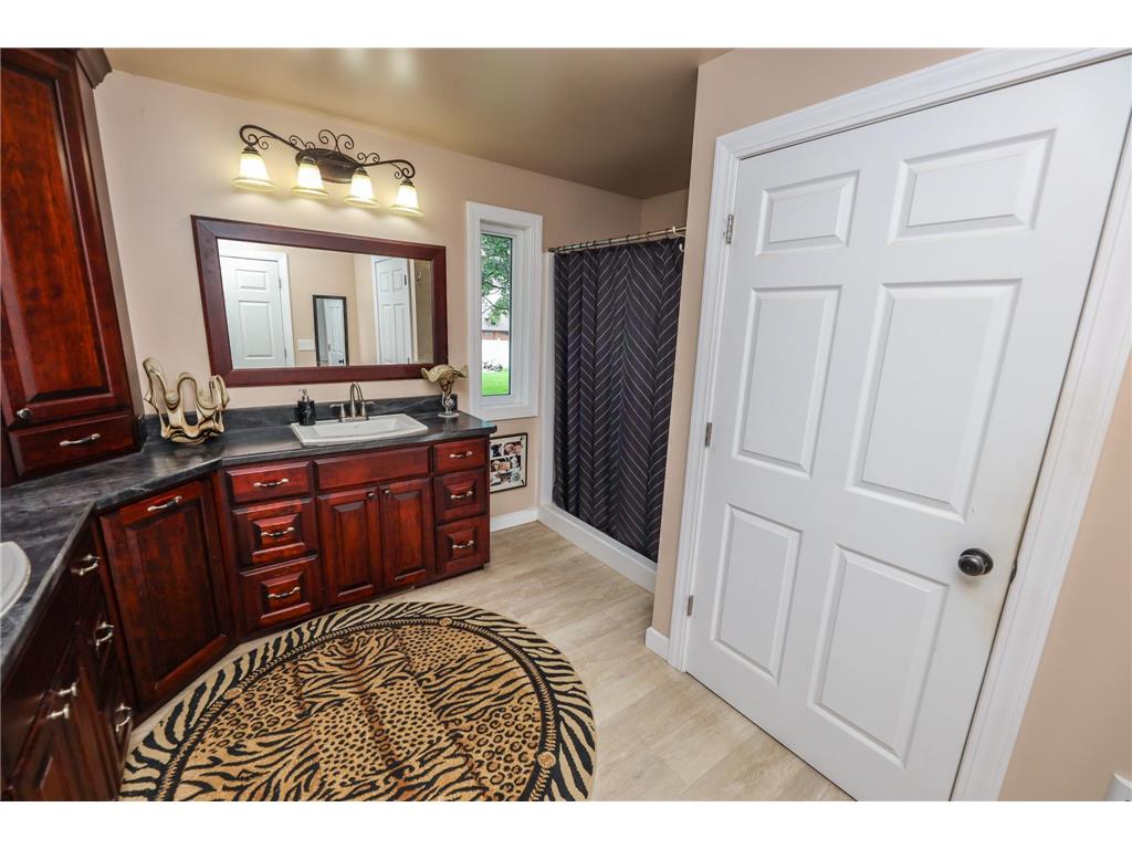 915 S Darling Drive NW, Alexandria, MN, 56308 | MLS: 6747049 | Edina Realty