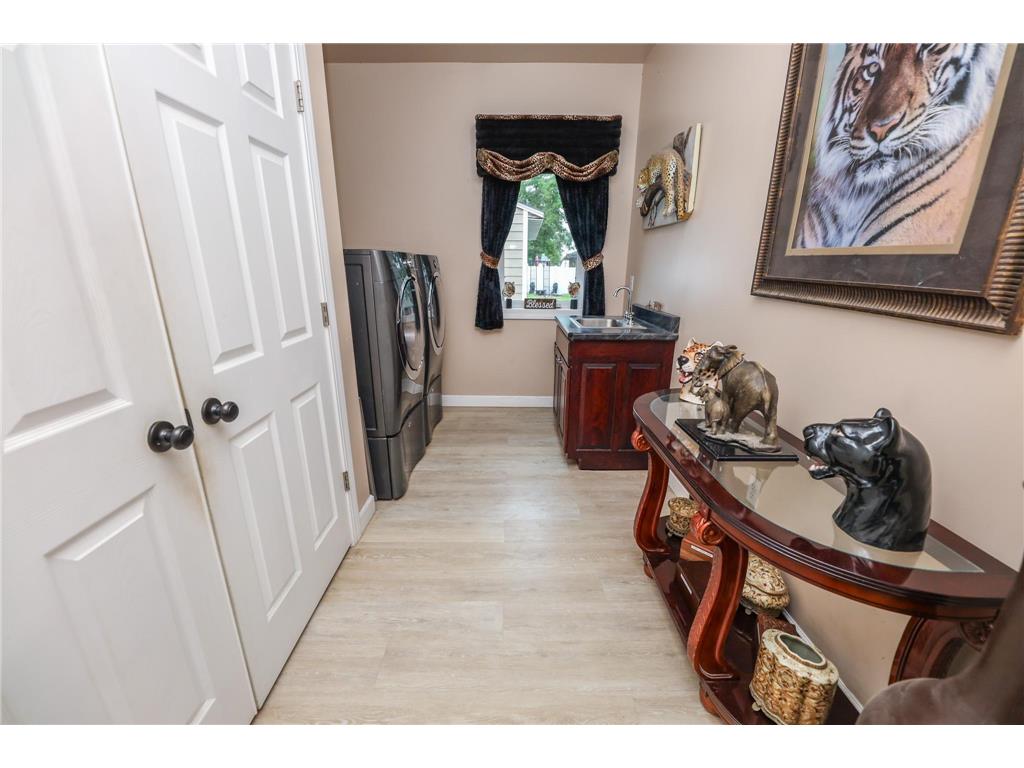 915 S Darling Drive NW, Alexandria, MN, 56308 | MLS: 6747049 | Edina Realty