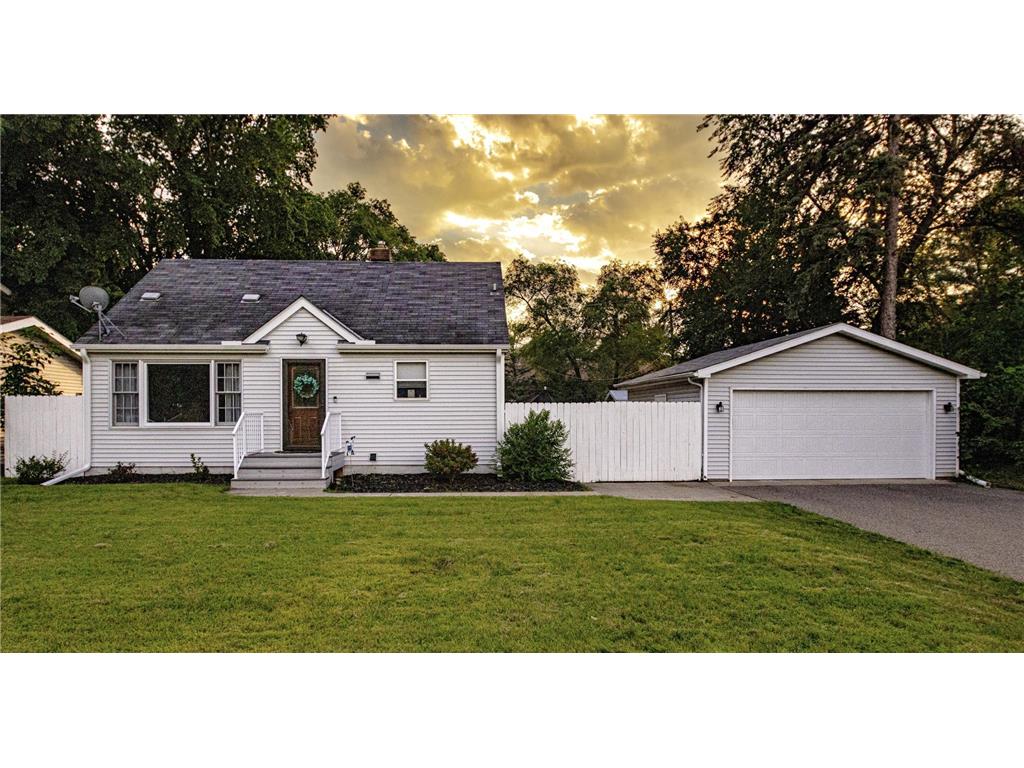 9170 Jackson Avenue, Lexington, MN, 55014 | MLS: 6539687 | Edina Realty