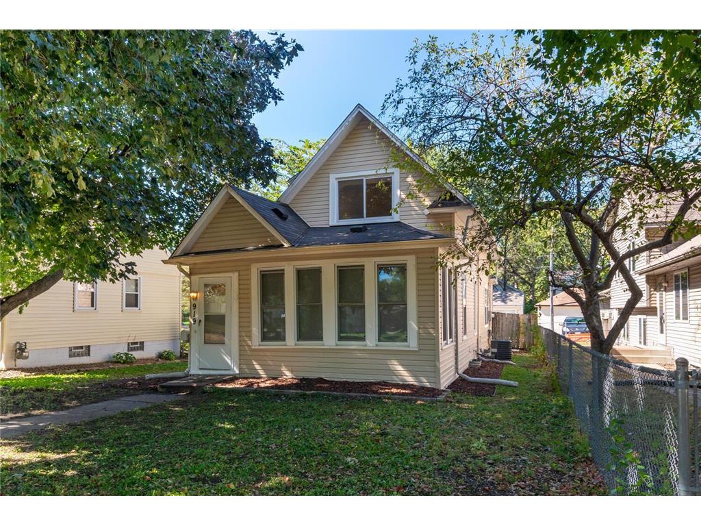 919 26th Avenue SE, Minneapolis, MN, 55414 | MLS: 6606263 | Edina Realty
