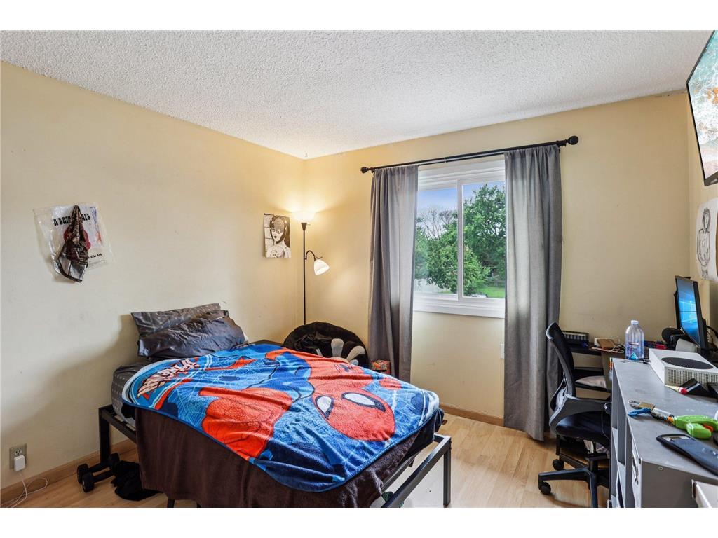 9205 29th Avenue N, New Hope, MN, 55427 | MLS: 6752245 | Edina Realty