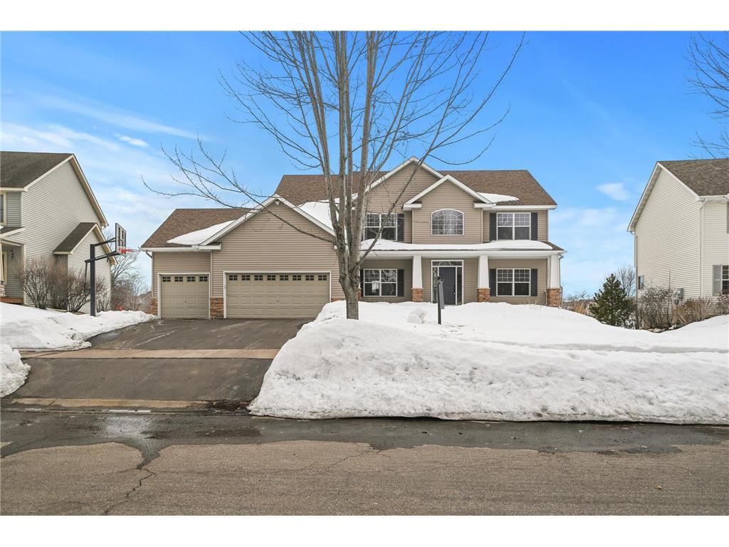9219 Woodland Drive, Minnetrista, MN, 55375 | MLS: 6348255 | Edina Realty