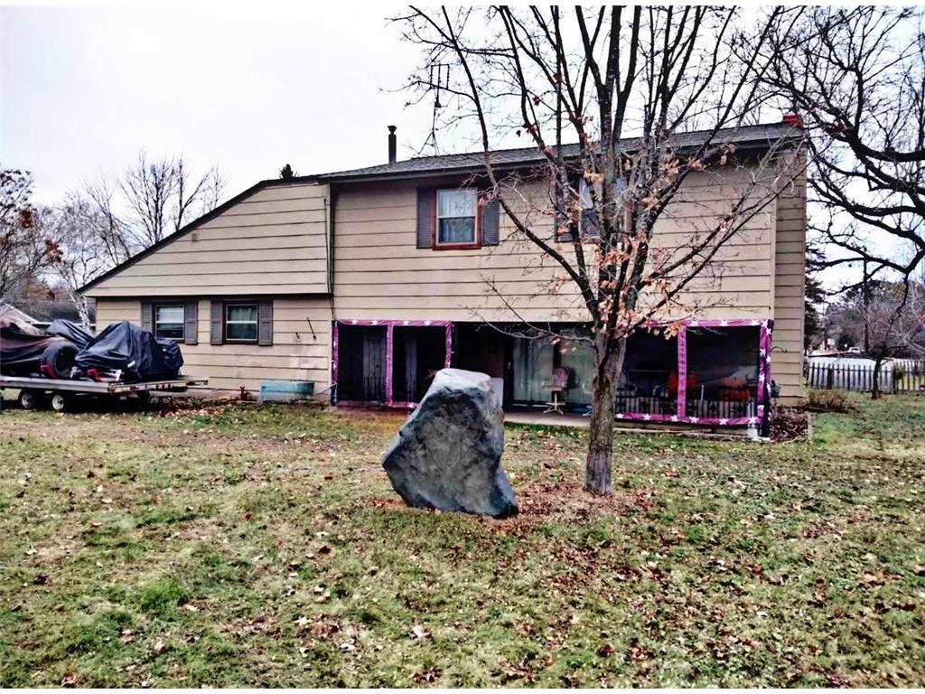 923 Geiger Street, Osceola, WI, 54020 | MLS: 6699778 | Edina Realty