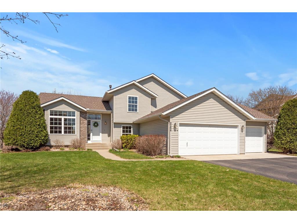 9266 Creek Way, Savage, MN, 55378 | MLS: 6351003 | Edina Realty