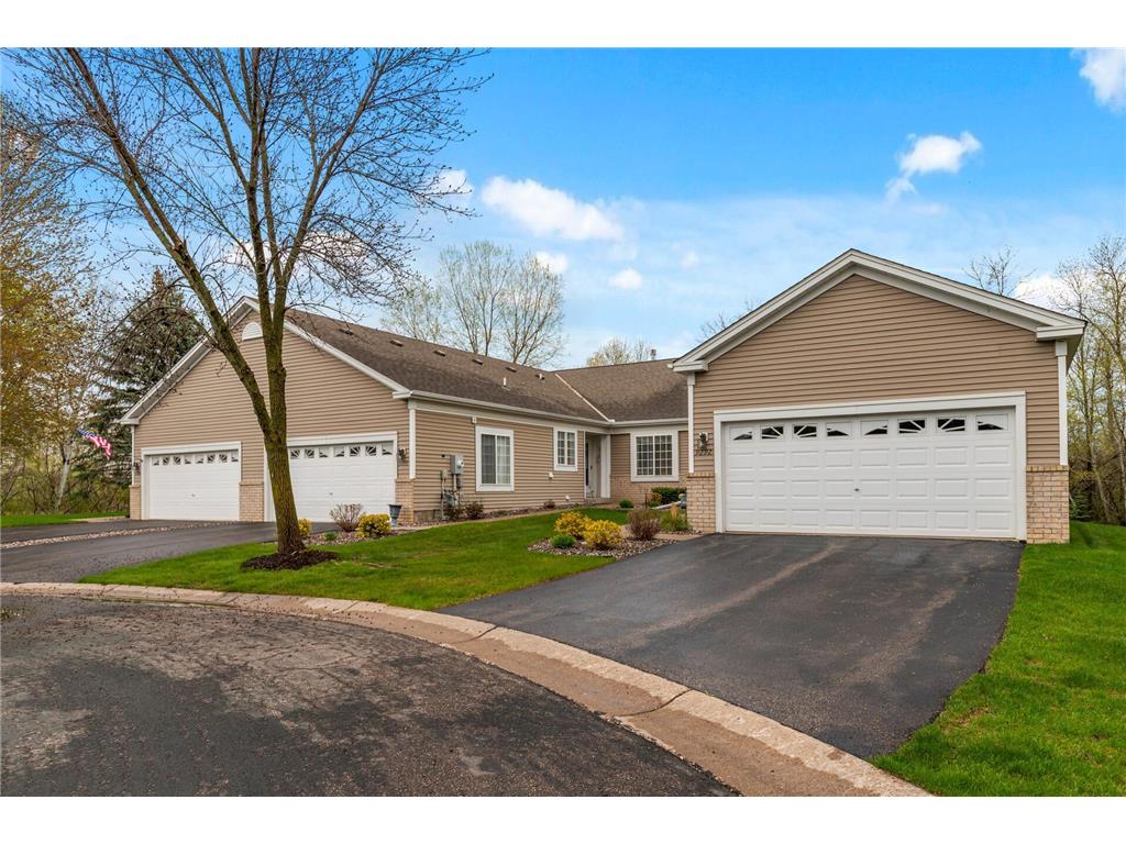 9300 Kimberly Lane N, Maple Grove, MN, 55311 | MLS: 6531076 | Edina Realty
