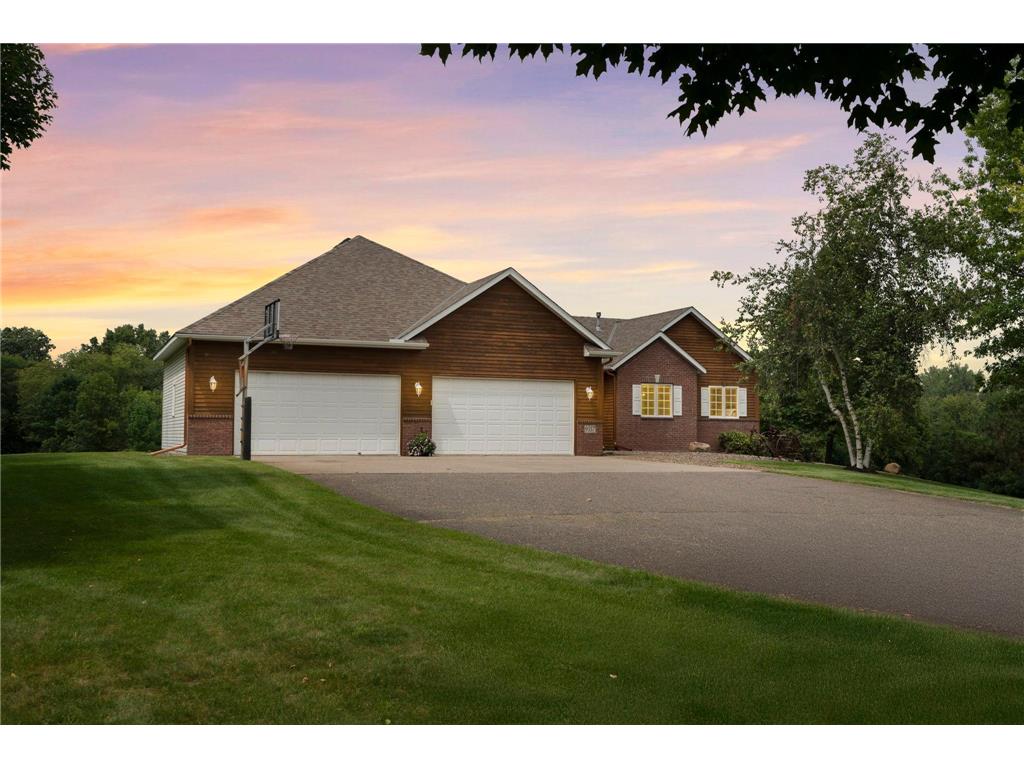 9357 Vernon Way, Greenfield, MN, 55373 | MLS: 6763836 | Edina Realty