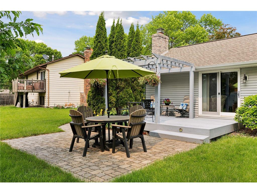 9363 Kingsview Lane N, Maple Grove, MN, 55369 | MLS: 6731251 | Edina Realty