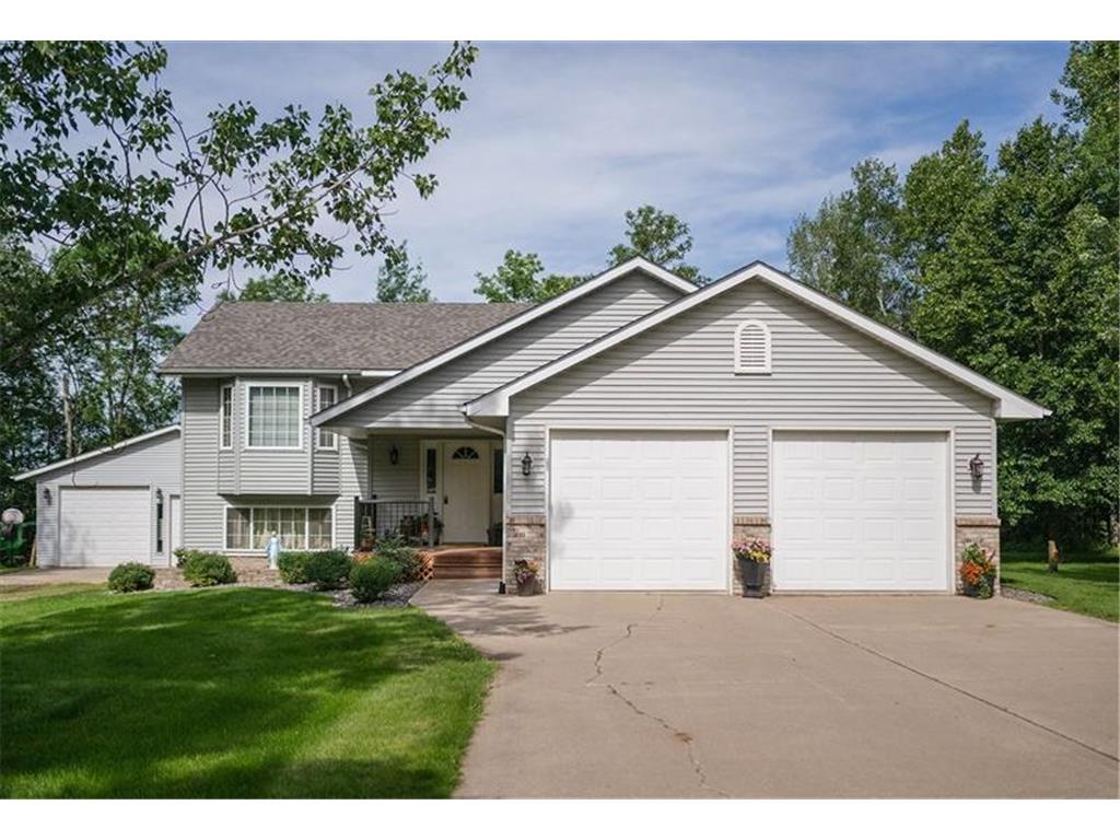 9367 Christmas Tree Lane, Buckman, MN, 56364 | MLS: 6559954 | Edina Realty