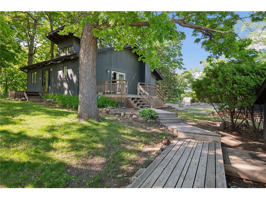 9400 Shady Point Road, Chaska, MN, 55318 | MLS: 6565077 | Edina Realty