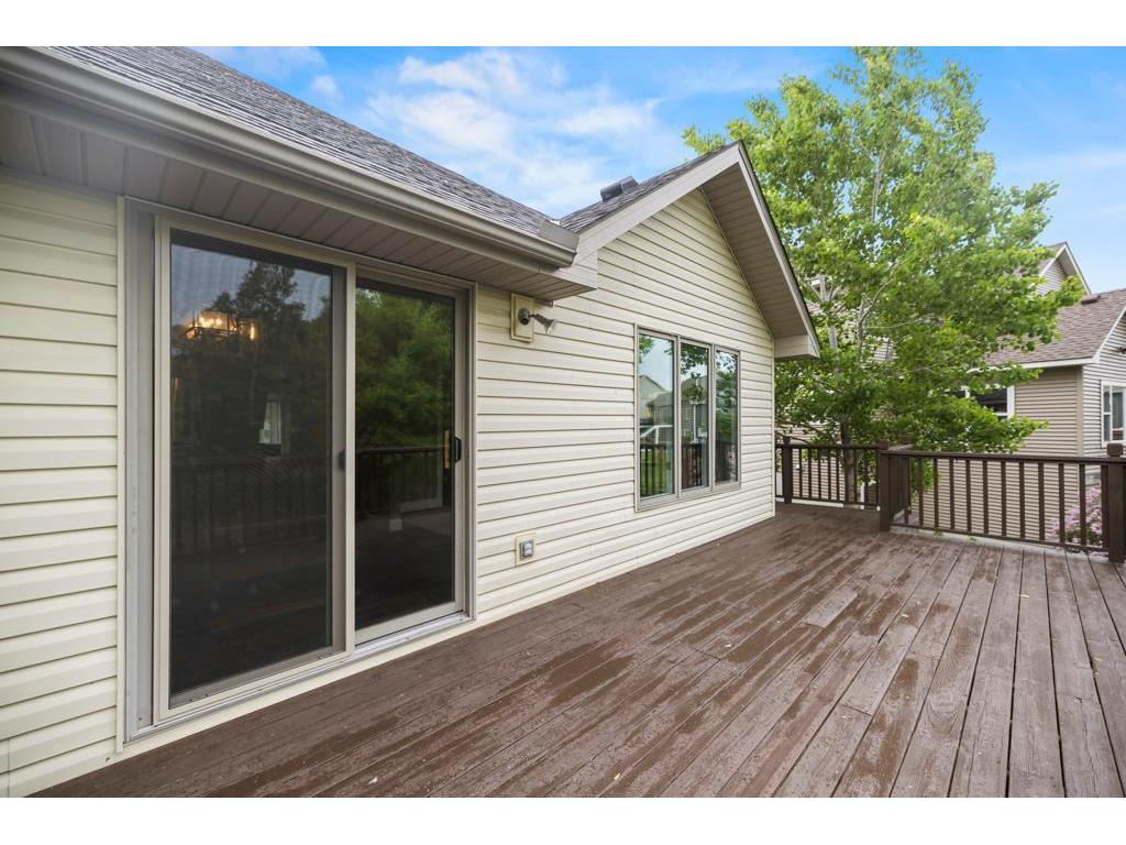 9407 Norwood Lane N, Maple Grove, MN, 55369 | MLS: 6720743 | Edina Realty