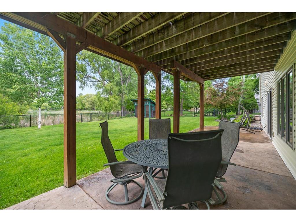 9407 Norwood Lane N, Maple Grove, MN, 55369 | MLS: 6720743 | Edina Realty